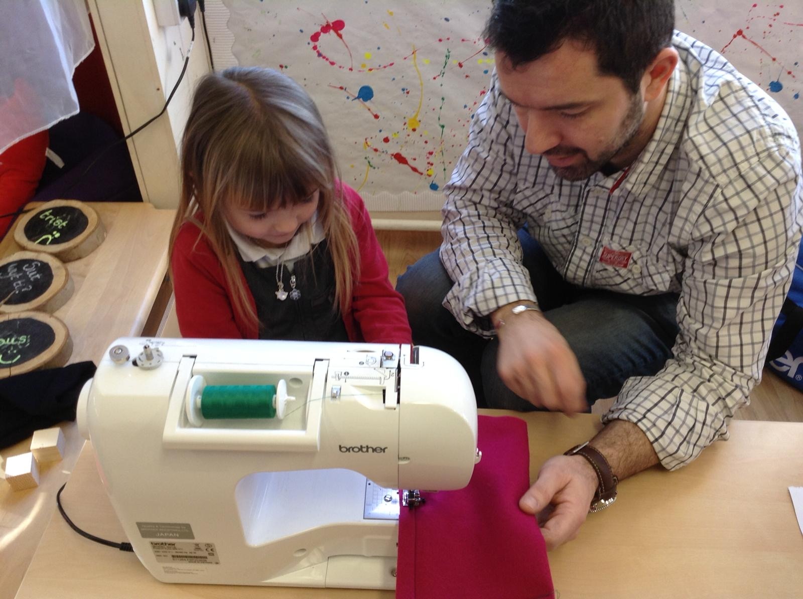 Ysgol Gynradd Ringland - School Photos